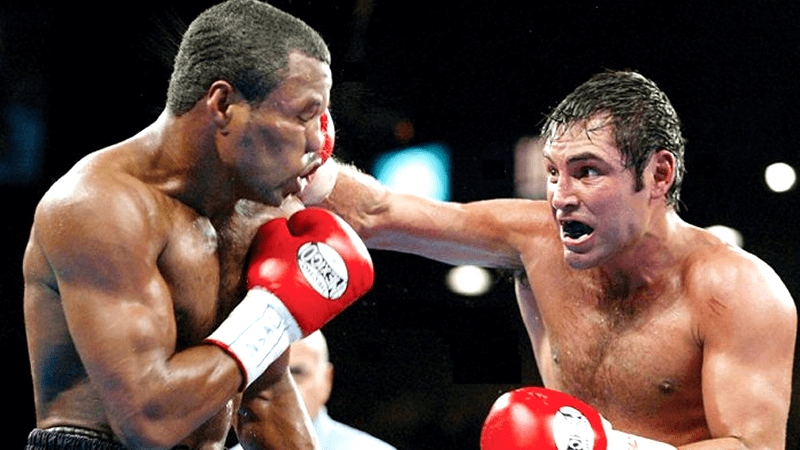 Oscar De La Hoya vs Shane Mosley - 17th June 2000 | Boxing History